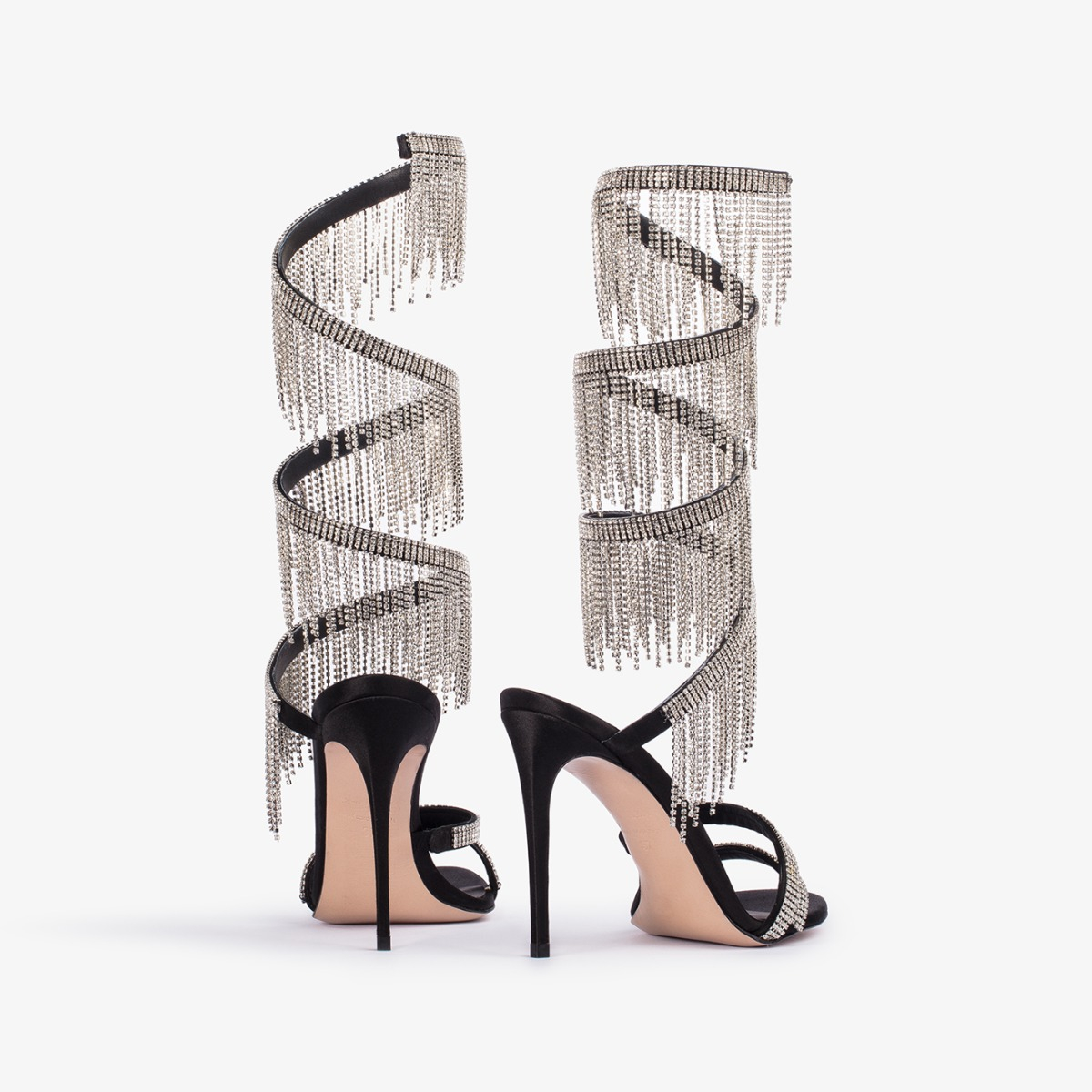 Black satin sandal with silver fringes - Le Silla